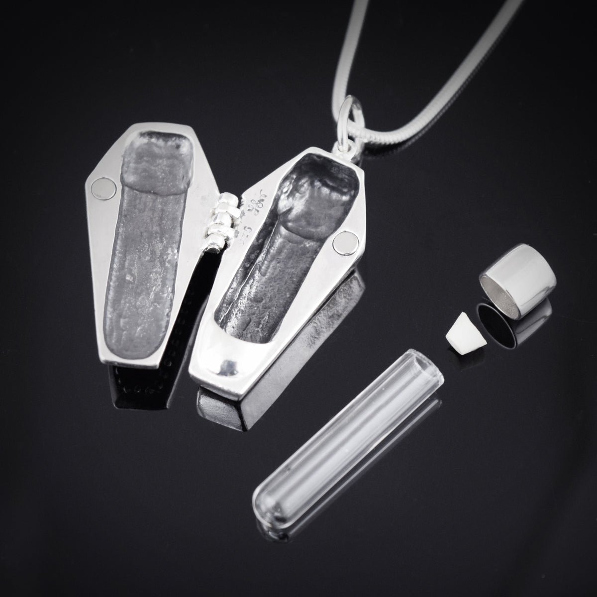Coffin Locket – Sanazar Rose